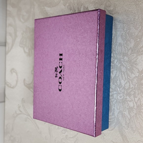 Coach | Party Supplies | Coach Logo Pink And Blue Glitter Box Gift ...
